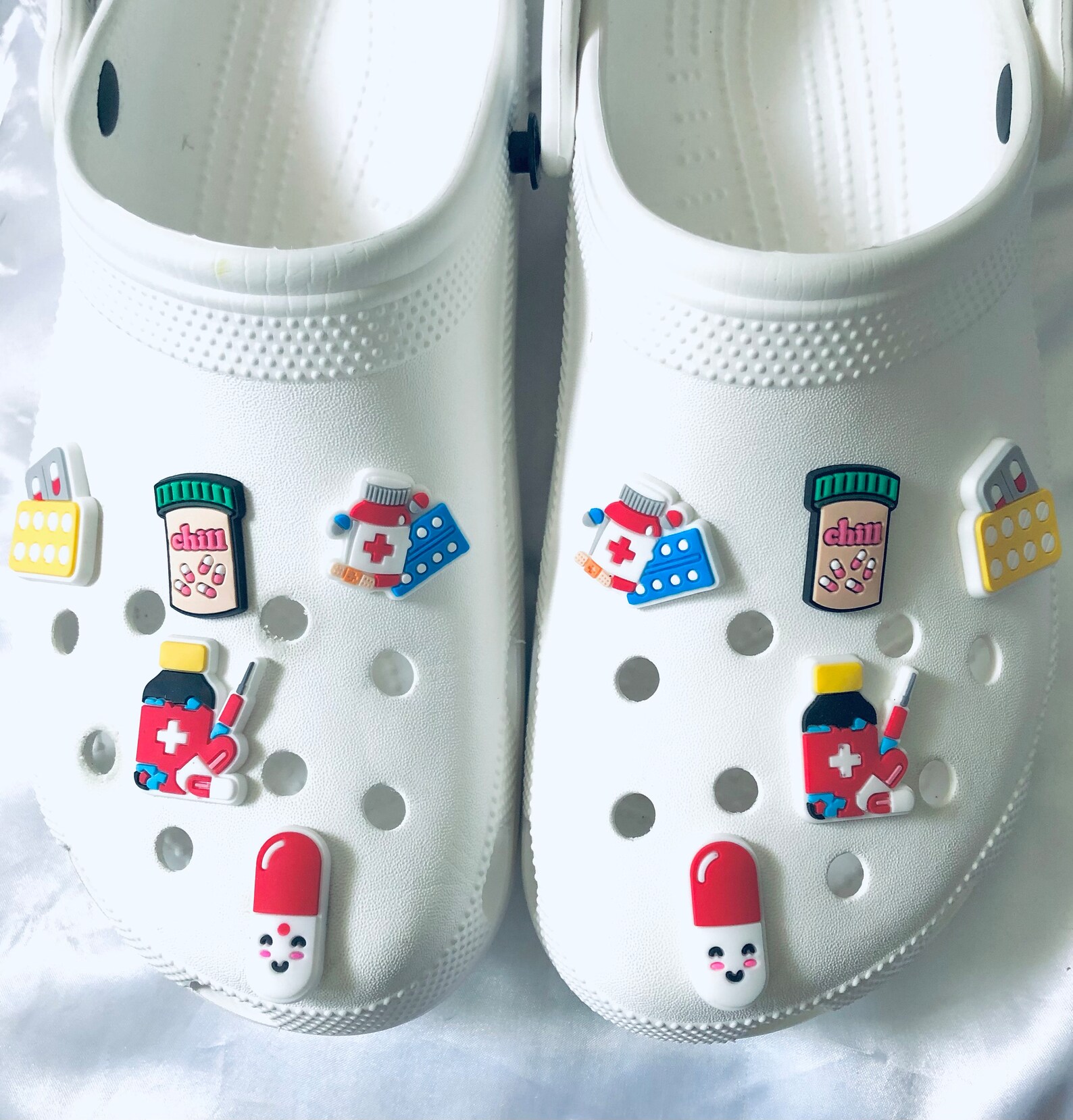 Pill Shoe Charms: Medical Theme - Nurse, Doctor, Pharmacist (5 or 10PC ...