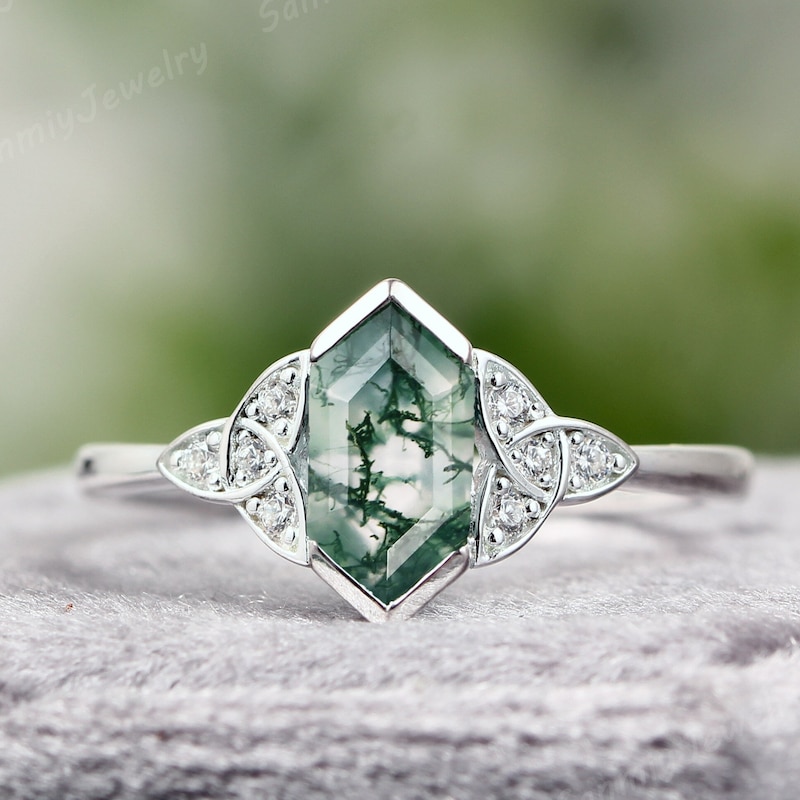 Simple Fantasy Promise Ring - Etsy