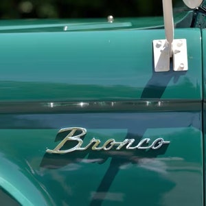 Bronco Emblem Badge Classic Style Script - Etsy