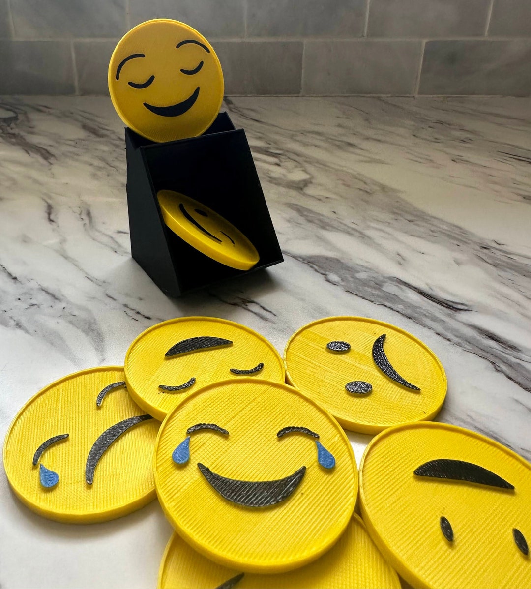 Emoji Reaction Tokens With Stand!! - Etsy