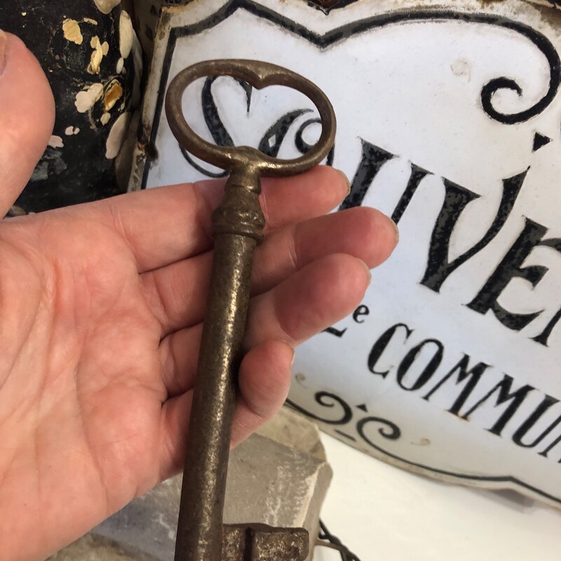 Gothic Key - Etsy