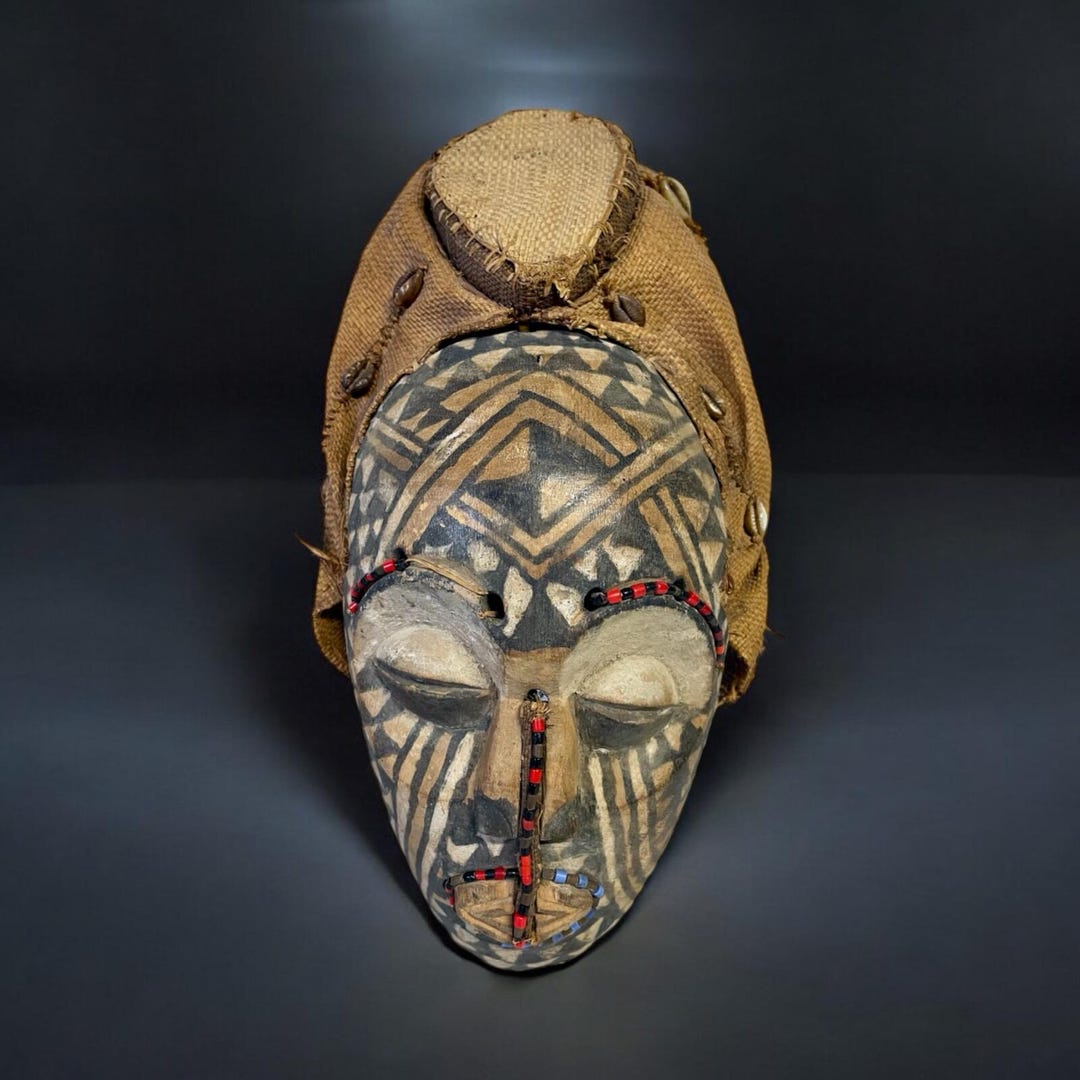 Antique Kuba Ngaady a Mwaash Wooden Mask Shells Breads Congo African ...