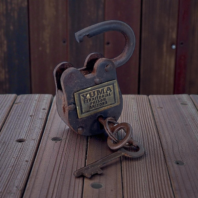 Yuma Territorial Prison Arizona Jail Lock With Keys Americana Padlock ...