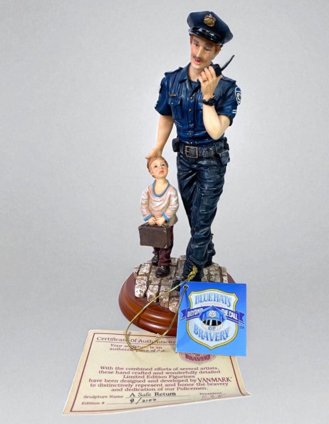 Vintage 1998 Vanmark "blue Hats of Bravery" Figurine "a Safe Return ...