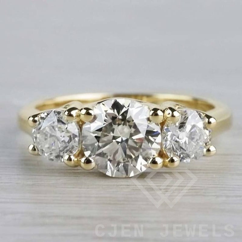 Round Stone Ring - Etsy