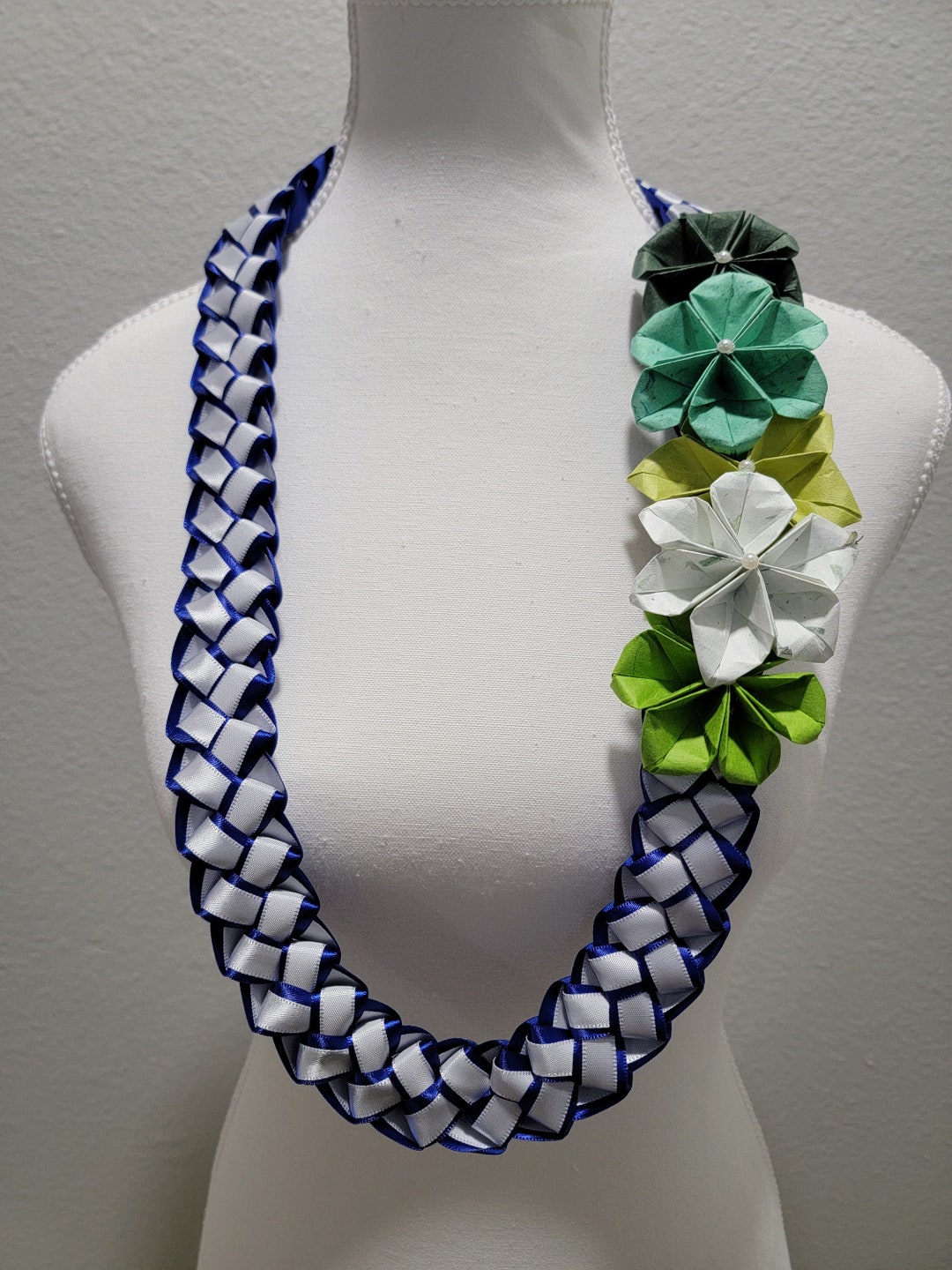 Custom Made-to-order Graduation Lei (no Money on Lei) - Etsy