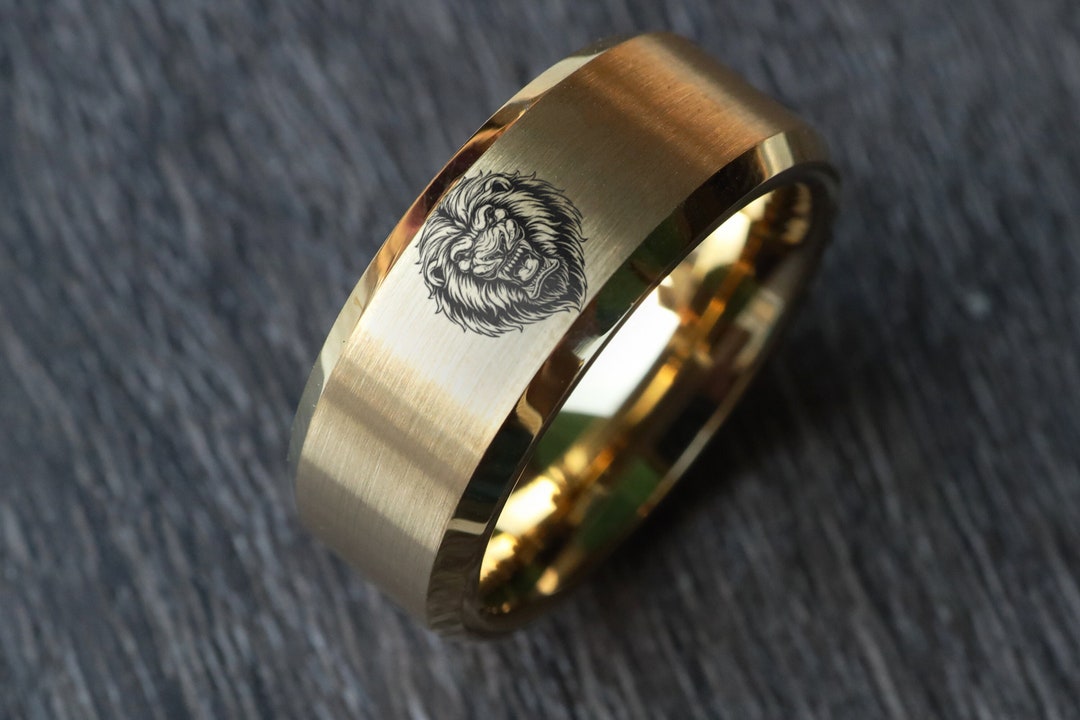 Roaring Lion Wedding Band, Lion Rampant Ring, Leaping Lion Jewelry ...