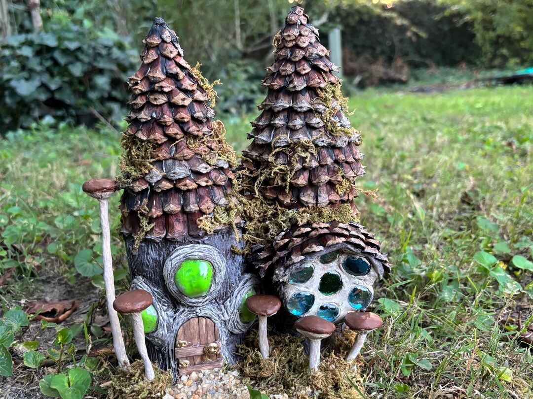 Hand Crafted Fairy House Miniature Light up Sculpture Home Decor Pixie ...
