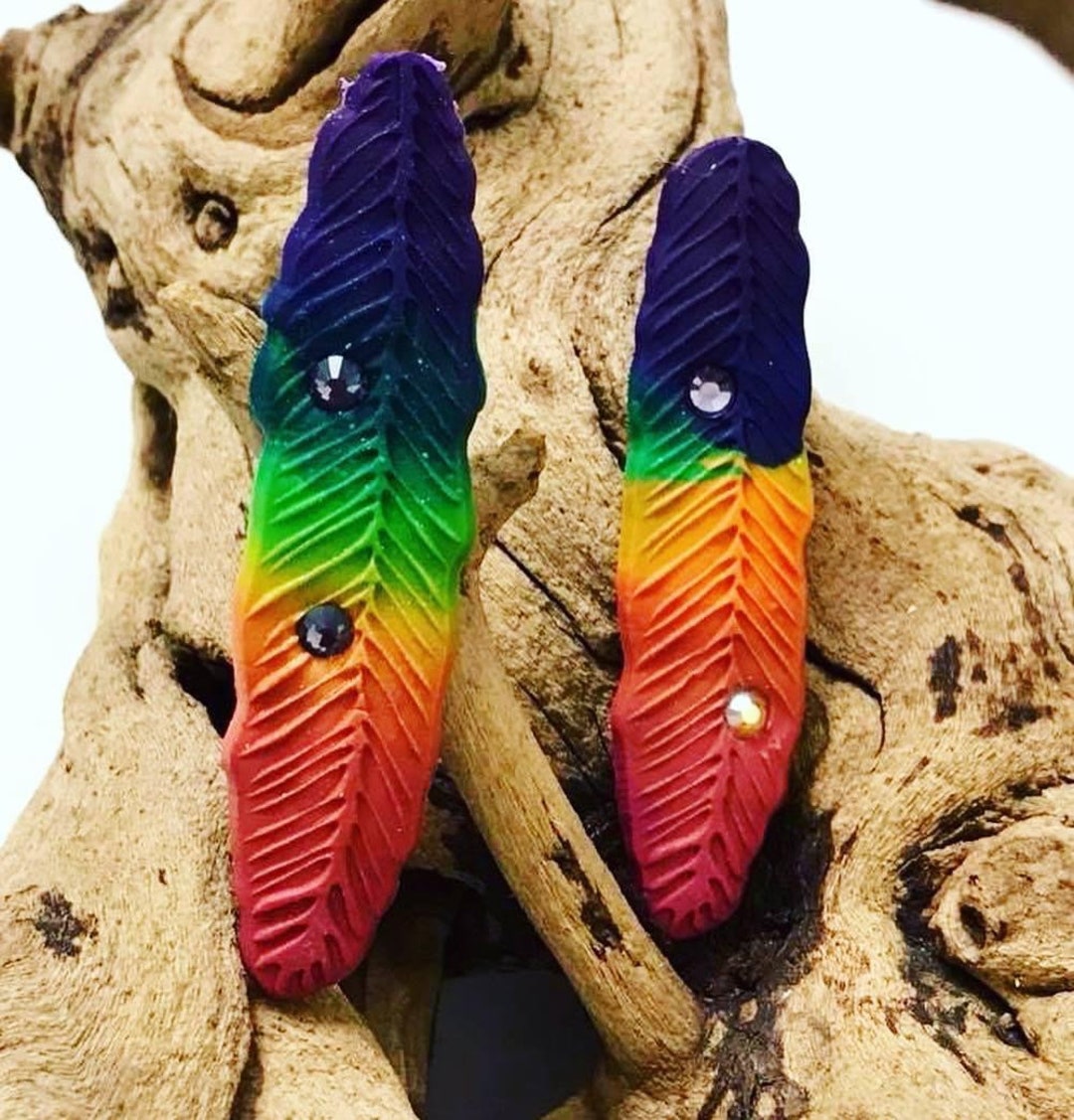Rainbow Feathers, Rainbow Colored Feather Charms, Feather Dangles - Etsy