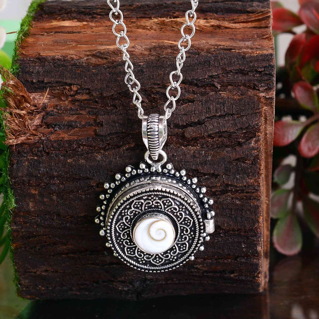 Vintage Poison Box Pendant, Handmade Poison Box Pendant, Pill Box ...