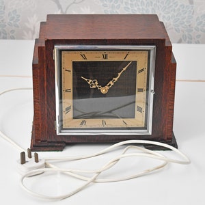 Smiths Art Deco Westminster Chiming Electric Mantel Clock With Square ...