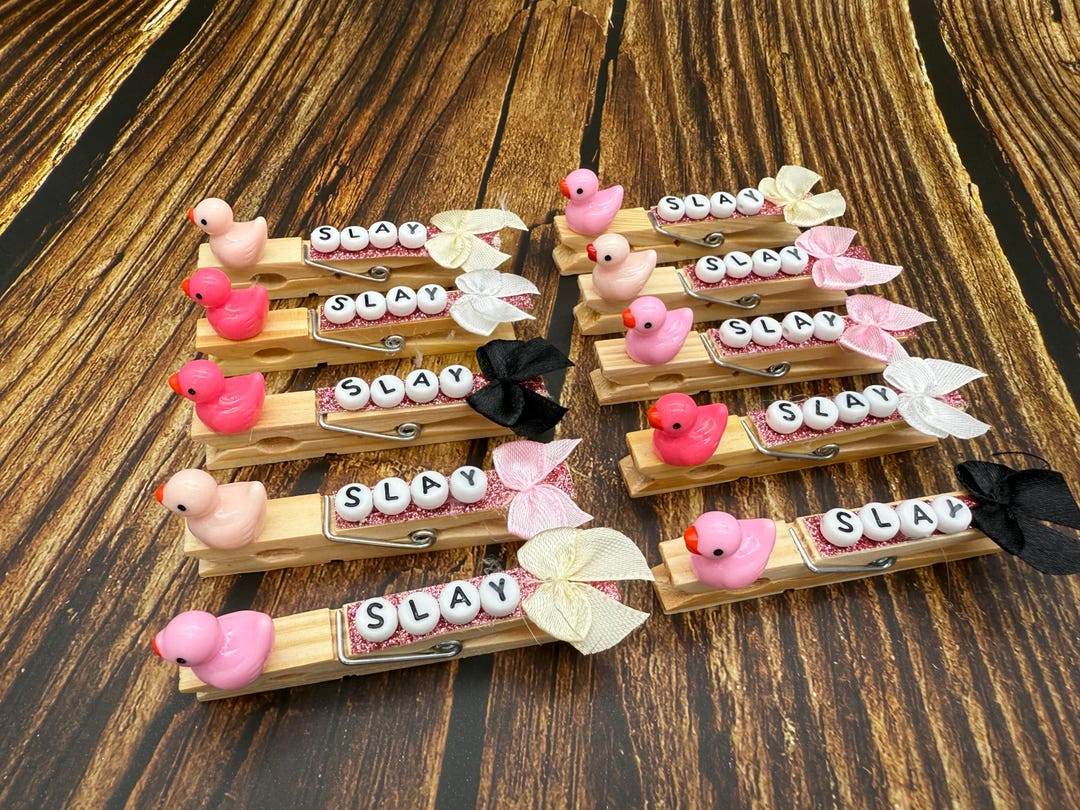 Cheerleader Good Luck Pins: Slay Ducks Glitter Spirit Pegs (pack of 10 ...