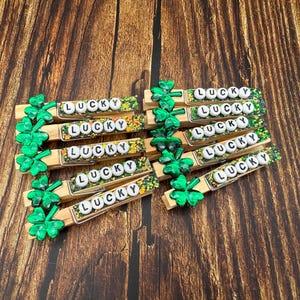 Pack of Lucky Cheer Pins With Shamrocks and Green Glitter - Cheerleader ...