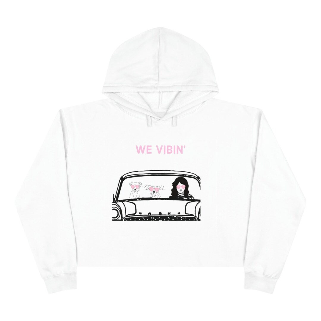 Upgrade Your Street Style With Our Chic and Comfortable 'we Vibin ...