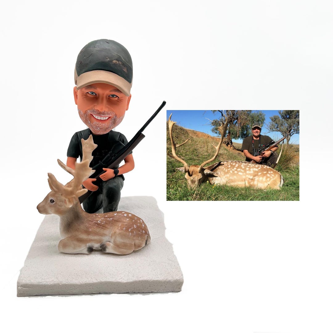 Custom Hunting Bobblehead,personalized Hunter and Deer Bobbleheads ...