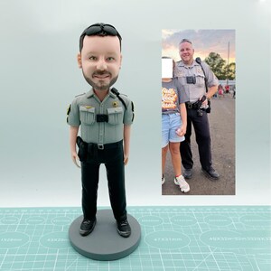 Custom Bobbleheads,custom 3D Statues,custom Husband Bobbleheads,family ...