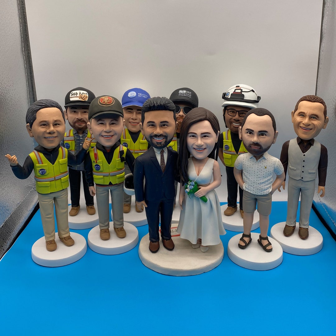 Personalized Bobbleheads, Custom Wedding Best Man Group Bobbleheads ...