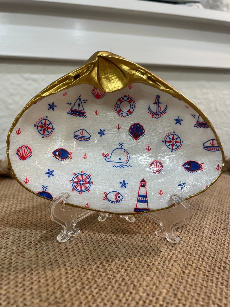 Clam Shell Trinket Dish - Etsy