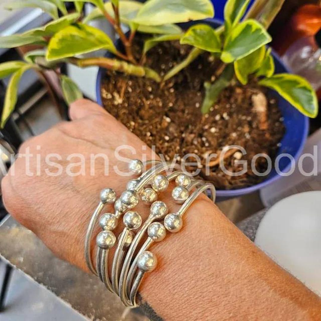 Thick West Indian Bangles, Set of 7 Bangles, 10mm Ball Silver Bangles ...