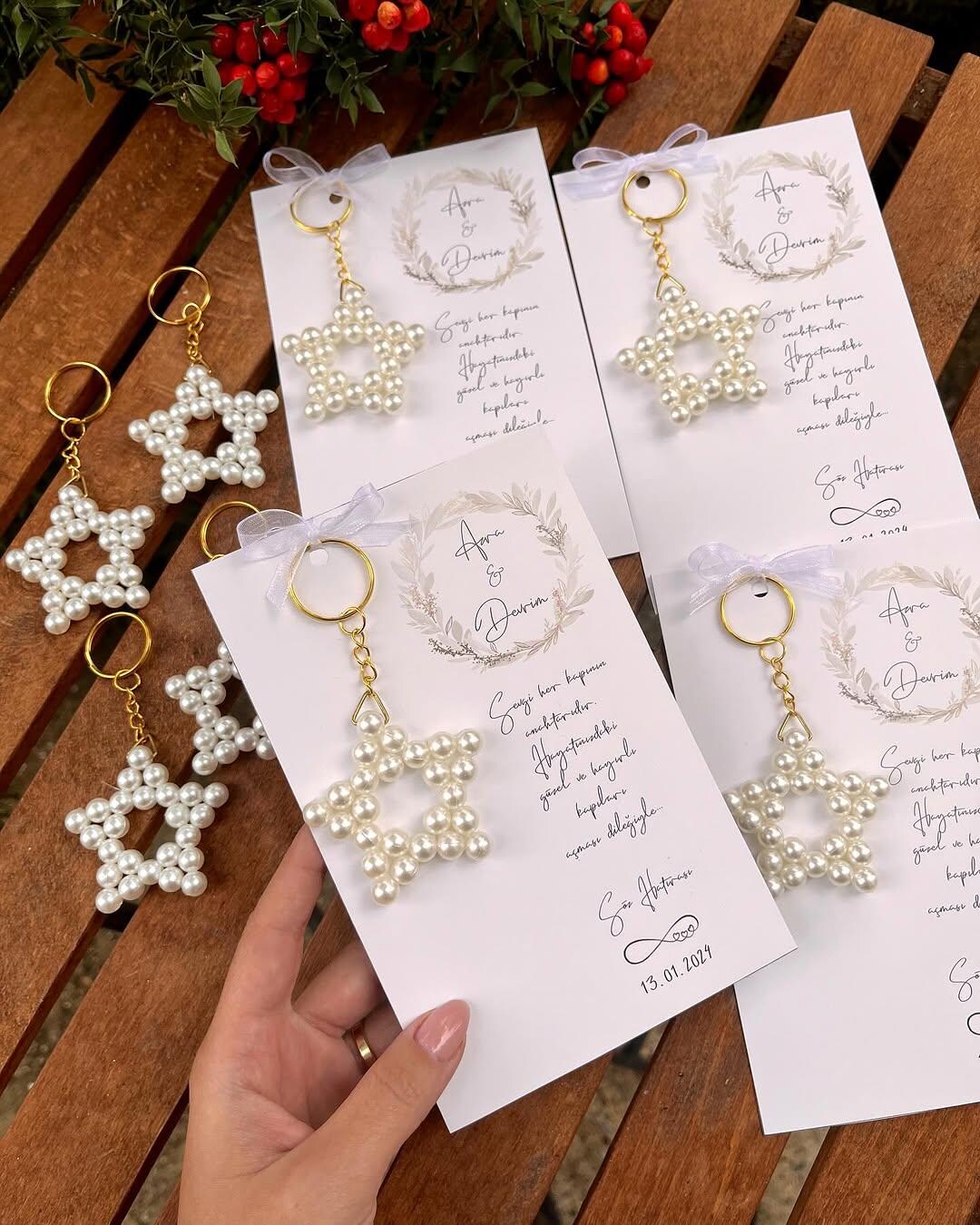 50 Pcs Key Chain Favors, Wedding Favors for Guests, Personalized Pearl ...