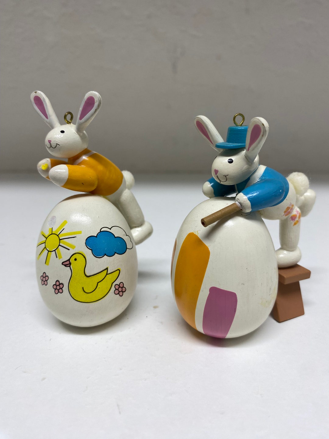 Avon LOVE-A-BUNNY Set of Two Easter Ornaments - Etsy