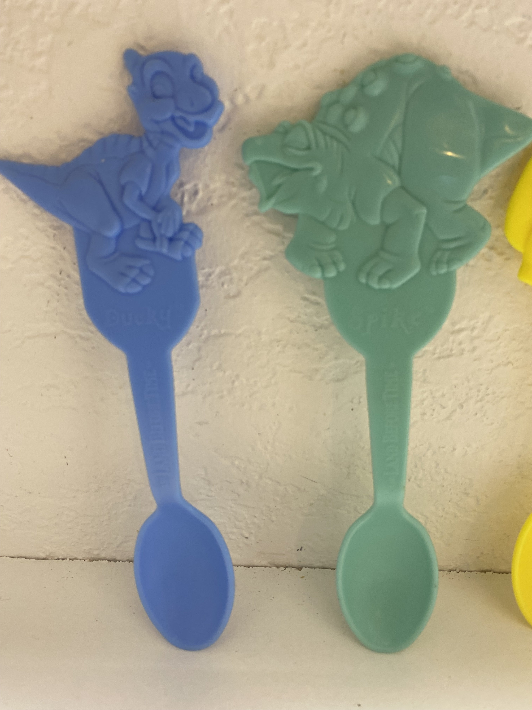 Vintage 1998 Land Before Time Dairy Queen Spoon Set of Five Ducky Spike ...