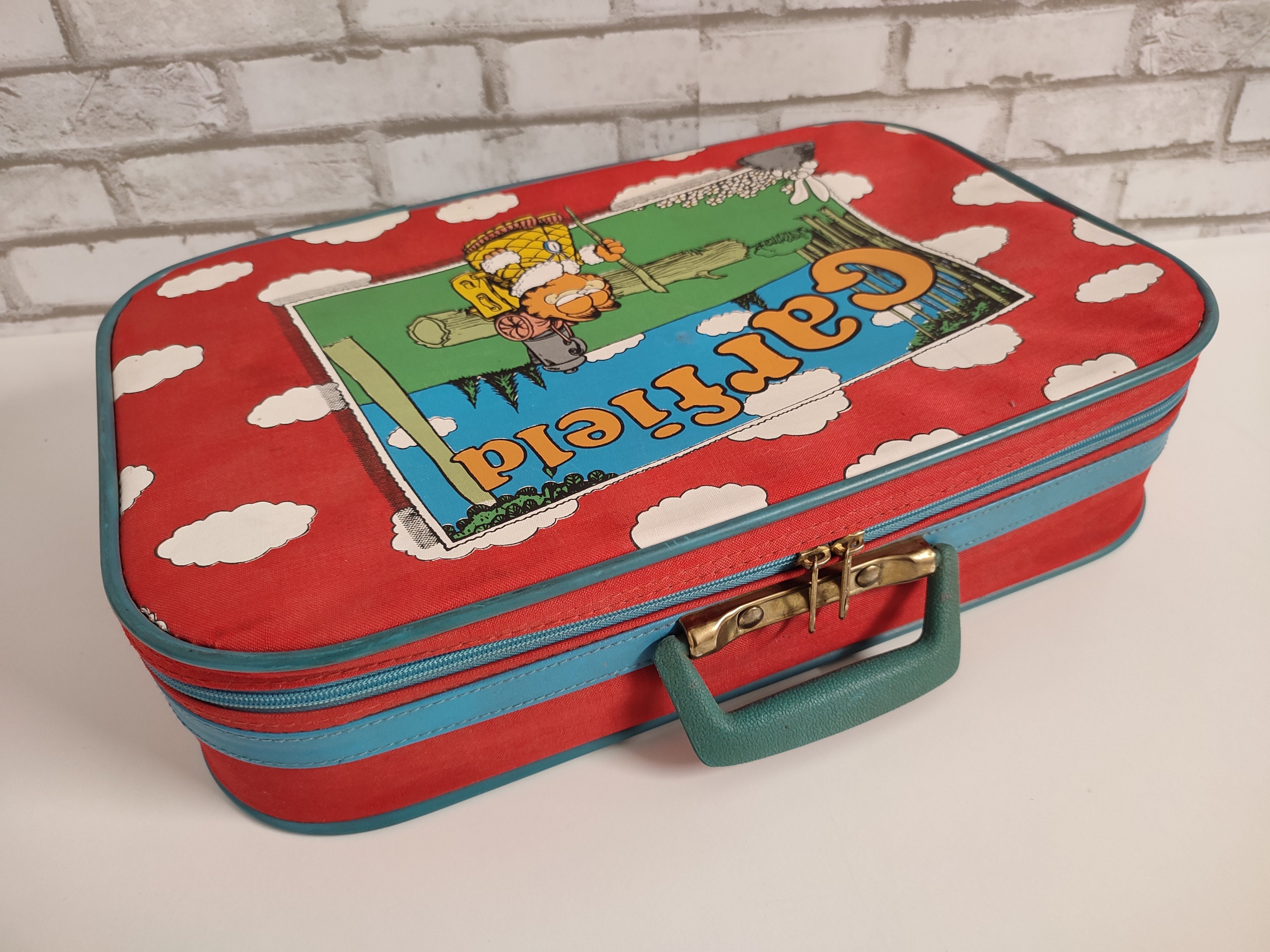 Garfield, Kids Luggage, Red, Garfield 1978, Cartoon Garfield, Garfield ...