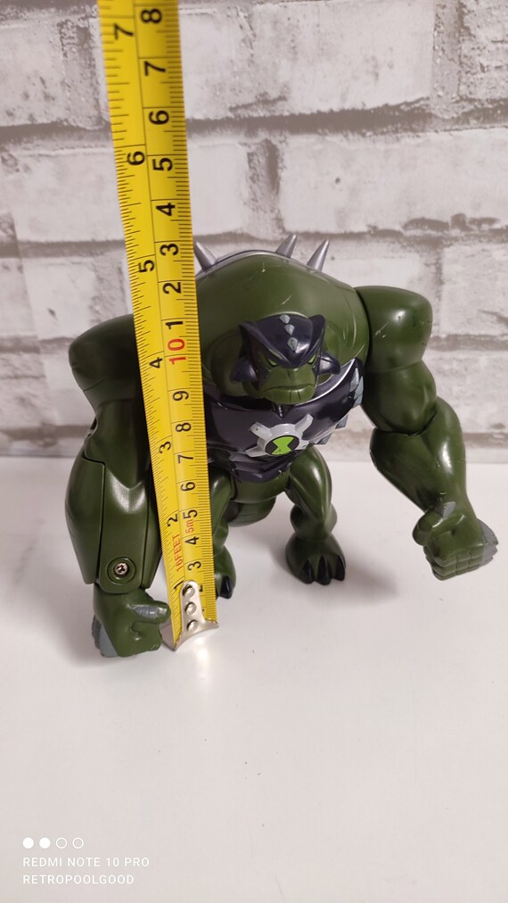 Ben 10 Ultimate Alien Ultimate Humungousaur Toy