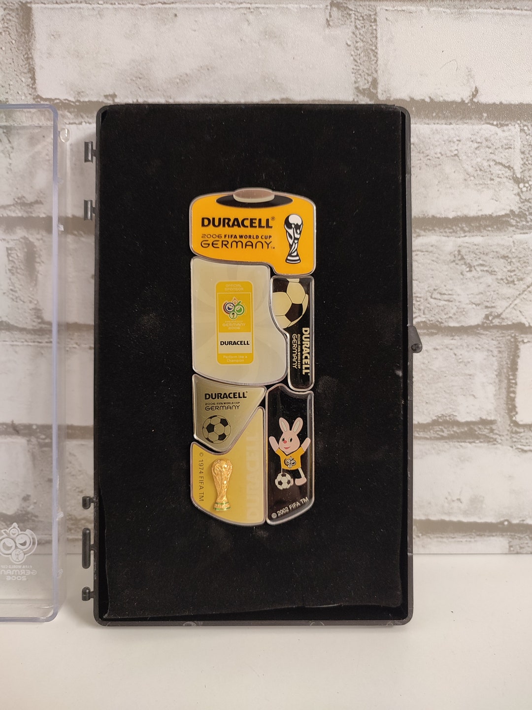 Fifa World Cup Germany , Duracell Badges Pins 2006 / 1974 /2002 - Etsy