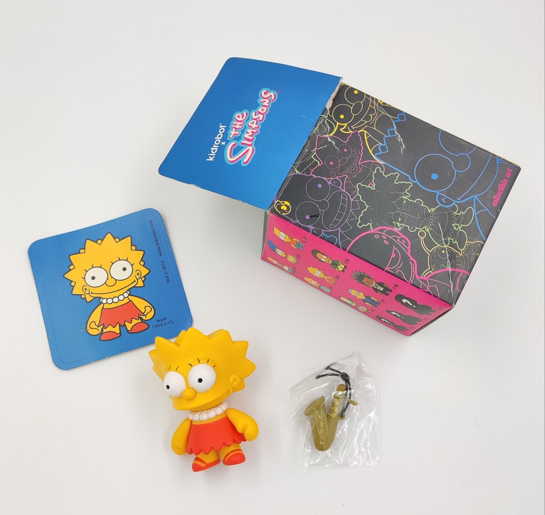 Kidrobot the Simpsons Series 1 Vinyl Figurine, the Simpsons Lisa Figure ...