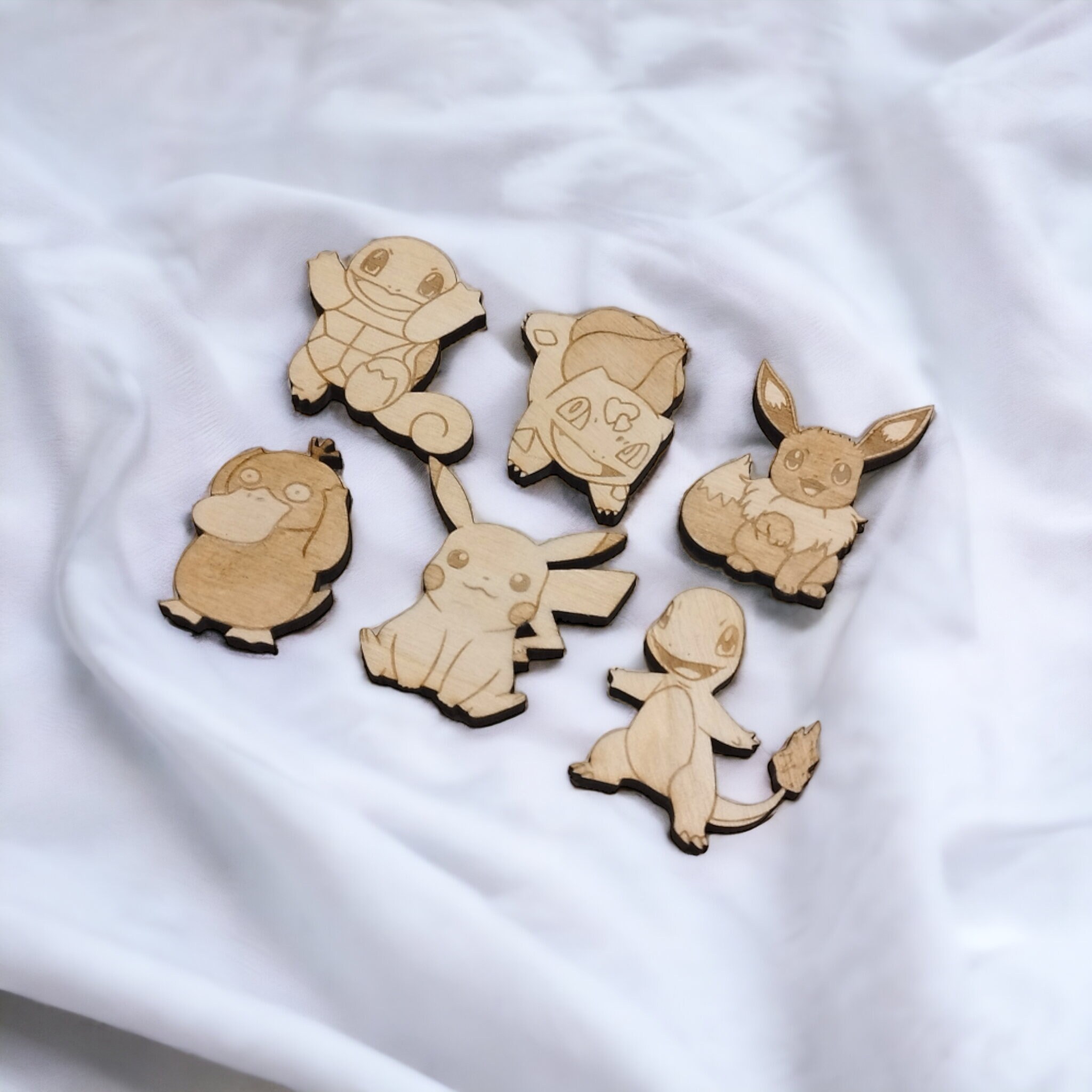 Set of 6 Pokemon Wooden Magnets & Pins Exclusive Brooch/magnet ...
