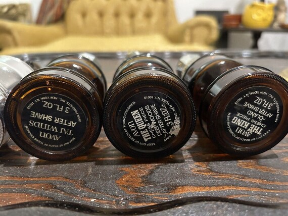 6 Vintage 60's Avon CHESS Figures Perfume Bottles 5 E… - Gem