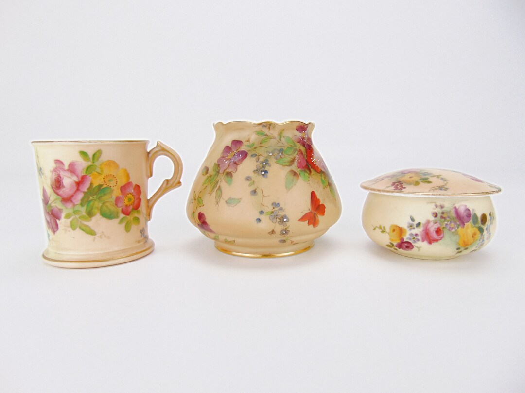 Antique Royal Worcester Blush Ware Lot of 3 Inc. Trinket Box & Vase ...