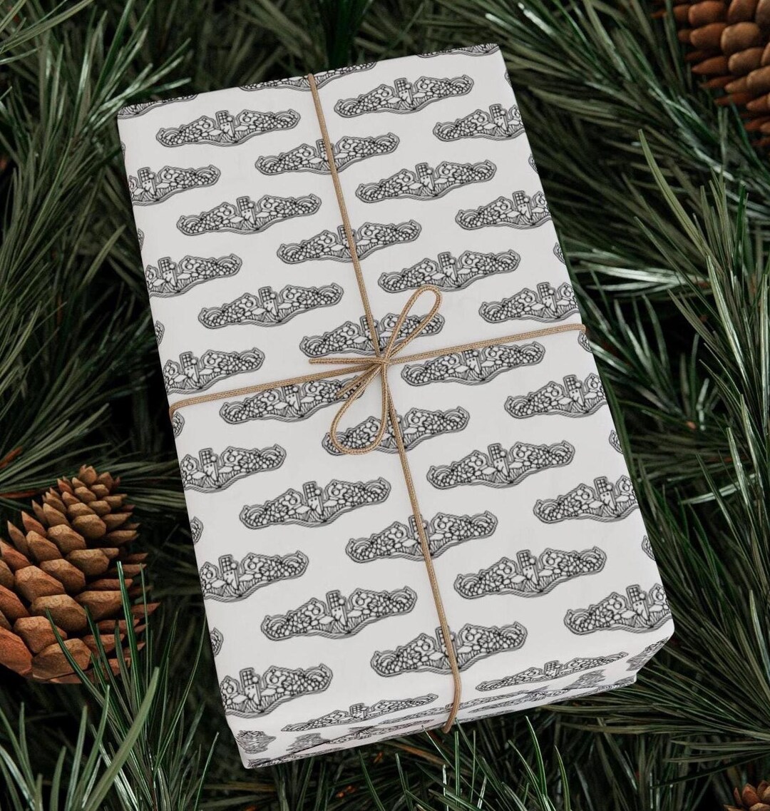 US Submarine Dolphins Naval Warfare Device Submarine Force White Gift ...