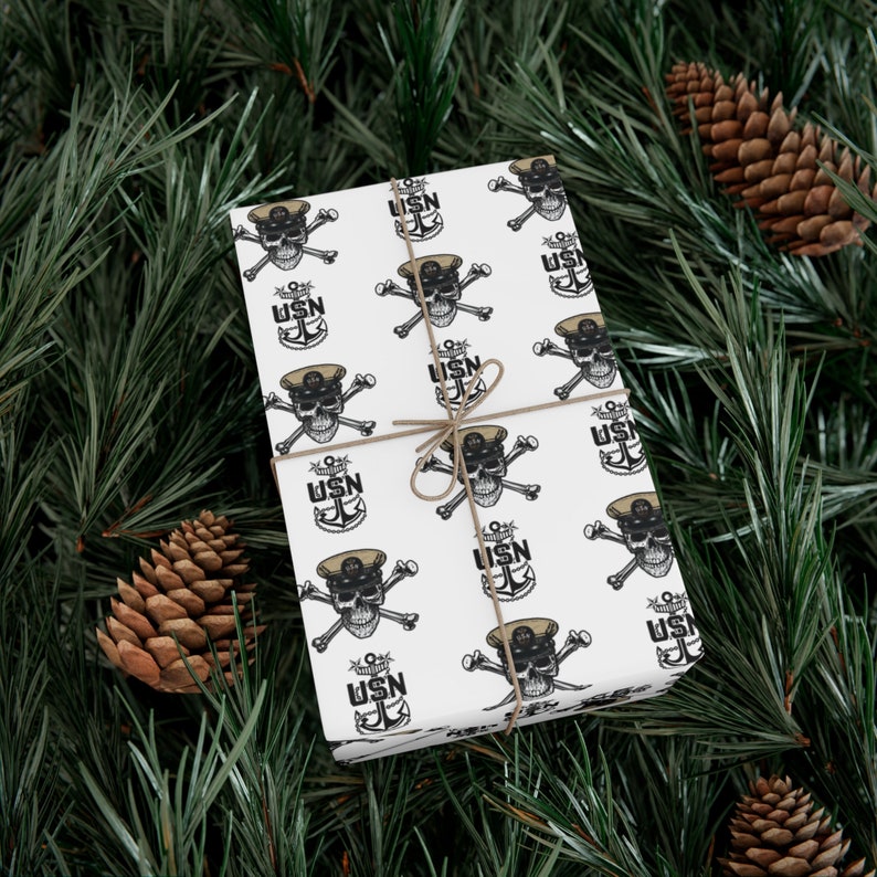 Naval Master Chief Skull & Crossbones With MCPO Anchors White Gift Wrap ...