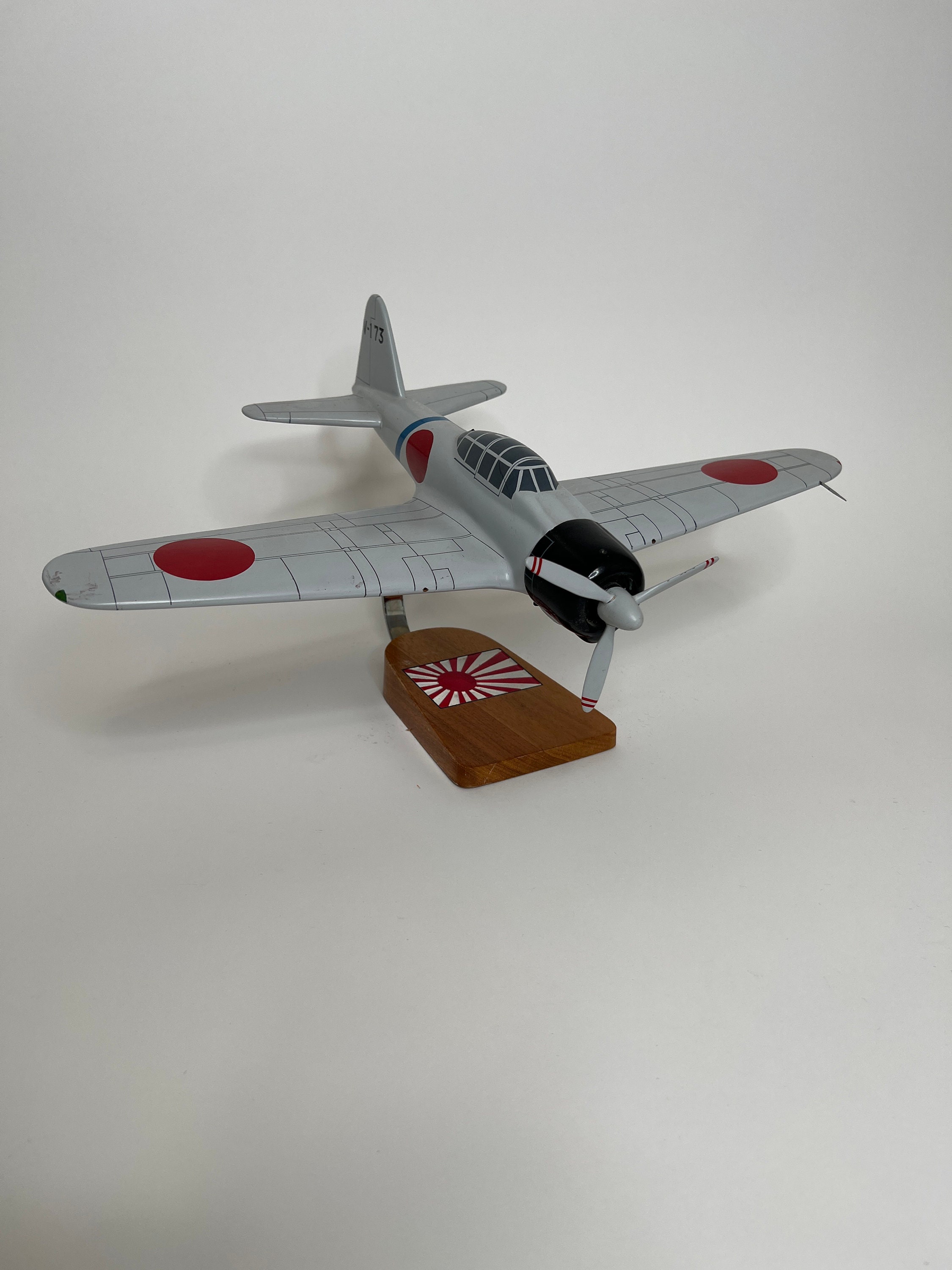Vintage V-173 Mitsubishi WWII Airplane Model - Etsy