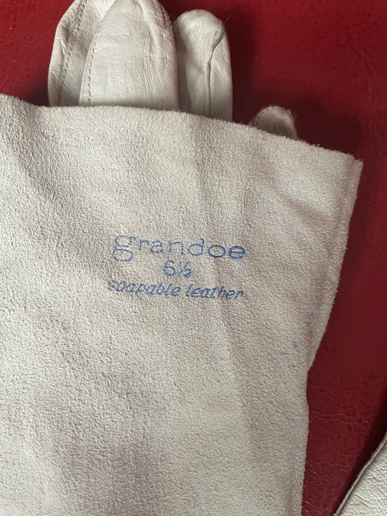 Vintage Beige Grandoe Leather Gloves - Etsy