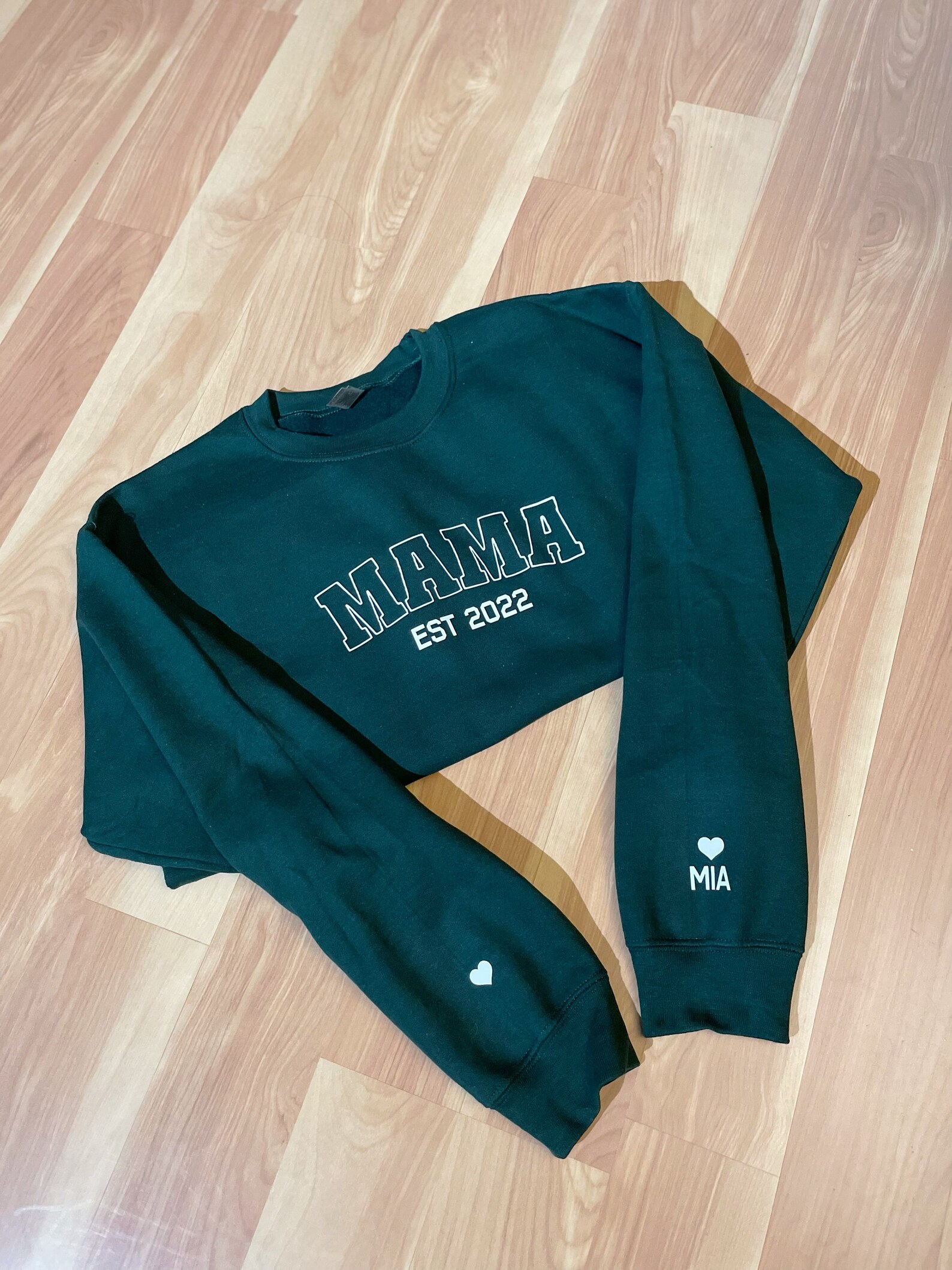 Mama Sweatshirt Crewneck, Personalized Sleeves Name, Mama Sweatshirt ...