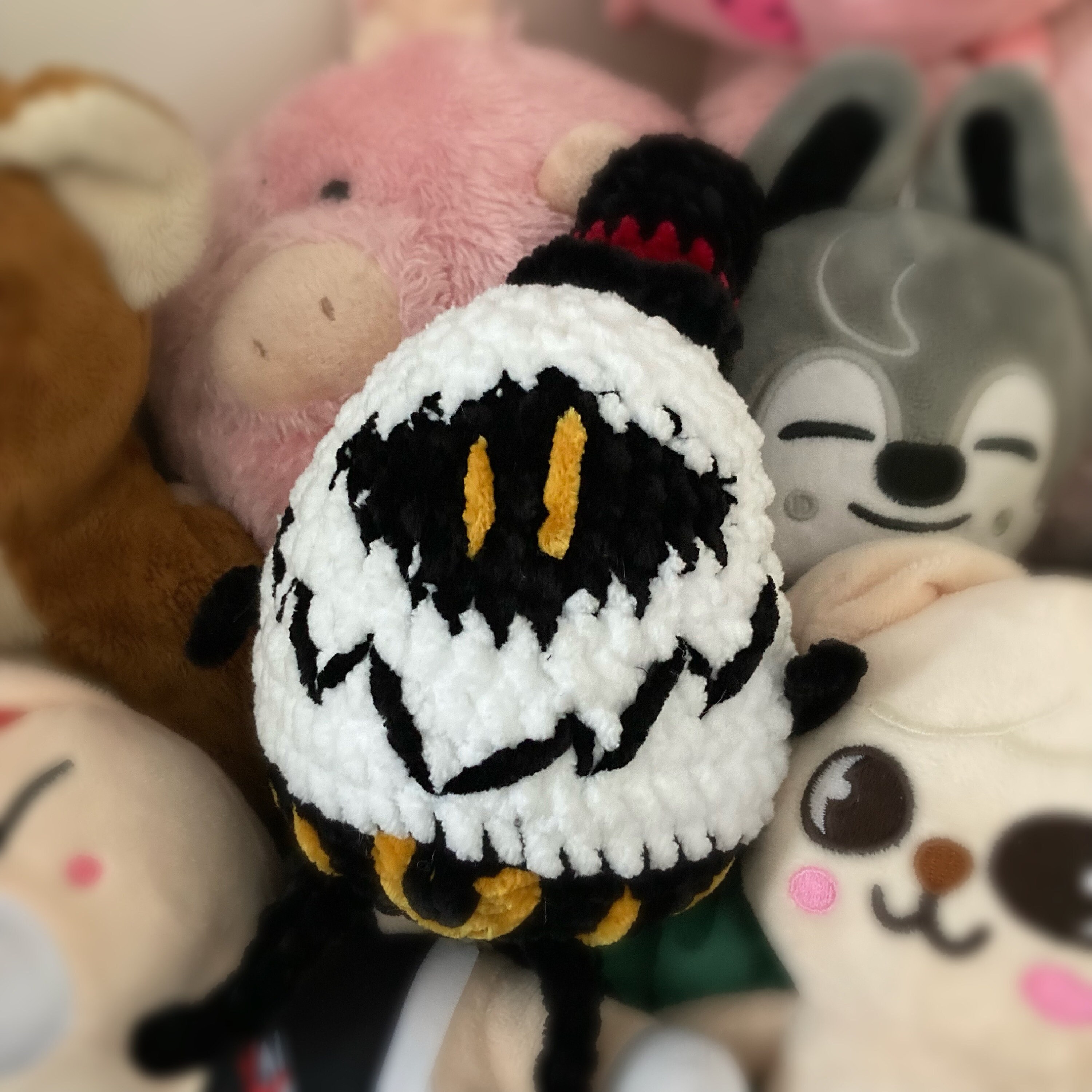 Egg Boi Plushie - Evil Minion Plush - Hazbin Eggie - Etsy