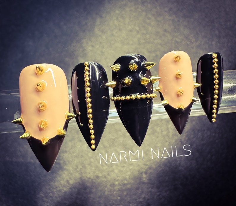 Black Gold Gothic Metal Thorns Chain Rock Style Sharp Stiletto Presson ...