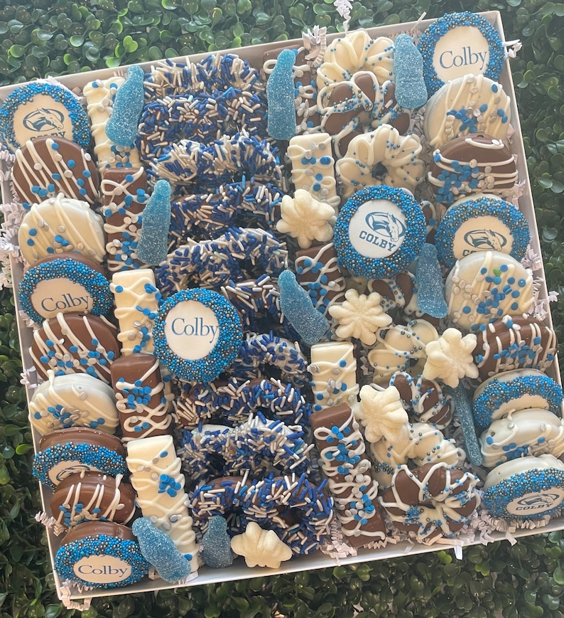 College Logo Chocolate Gift Box – Customized School Colors - Etsy
