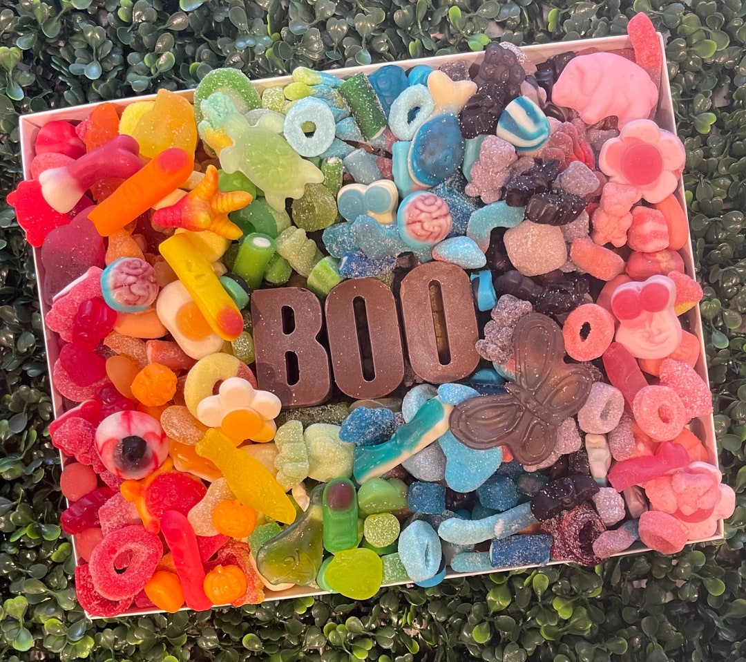 Halloween Gummy Gift Box Gummy Charcuterie, Candy Board, Gummy Board - Etsy