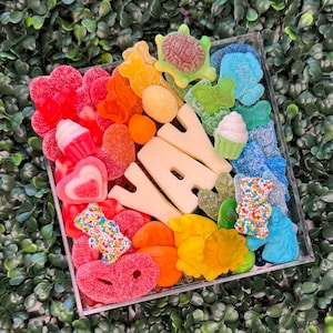 Custom Gummy Candy Board – Premium Acrylic Tray for Parties & Gifts - Etsy