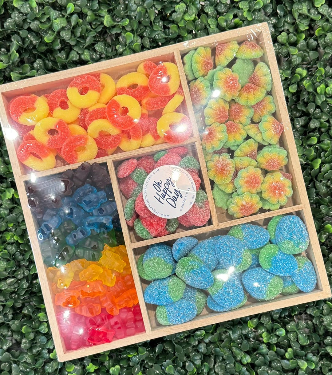 Gummy Party Tray – Compartmentalized | Custom Colors | Wood or Plastic ...