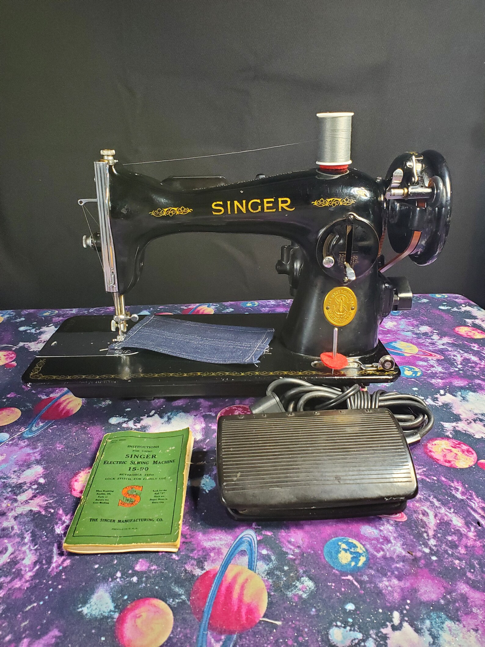 Singer Model 15-90 Antique Sewing Machine Beautifully Refurbished Heavy ...