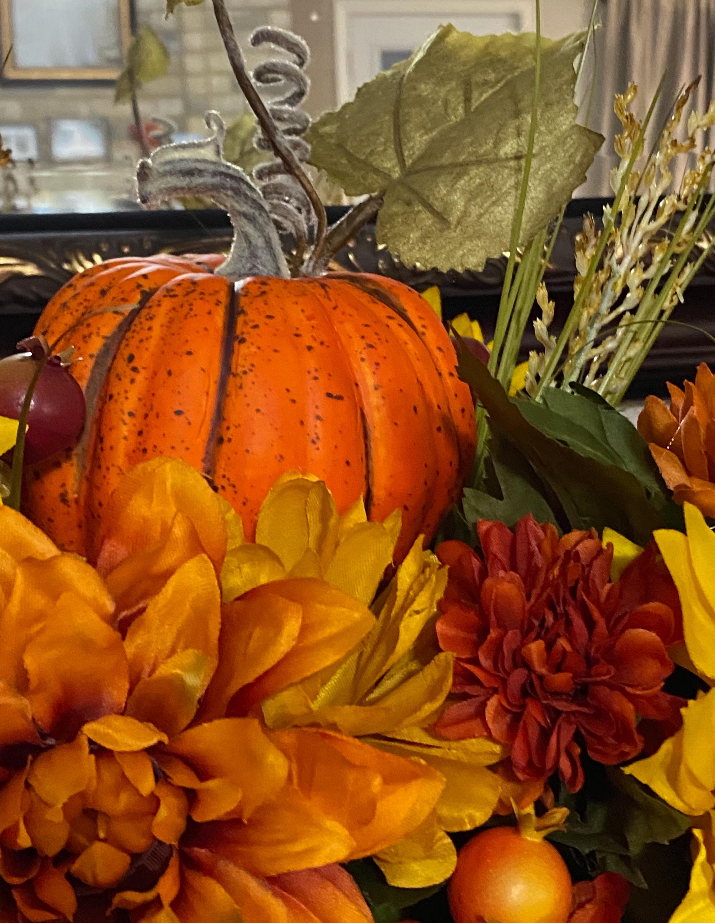 Pumpkin Table Arrangement, Fall Centerpiece, Autumn Table Centerpiece ...