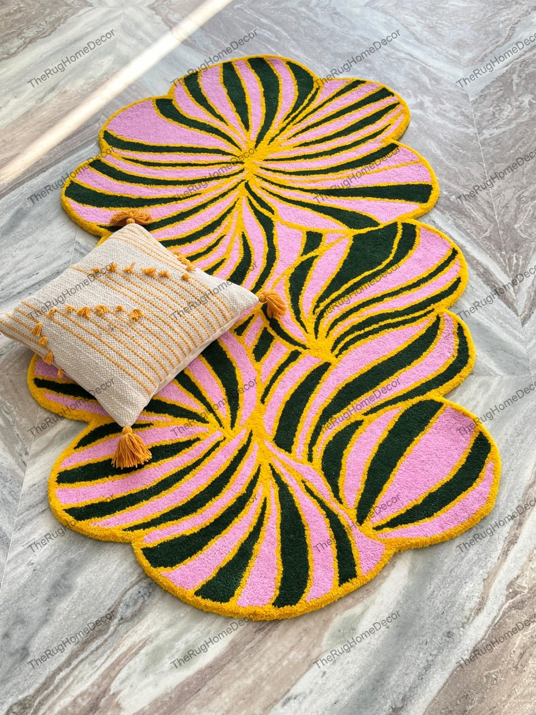 Irregular Shaped Unique Rug Hand Tufted 100% Pure Woolen Area Rug for ...