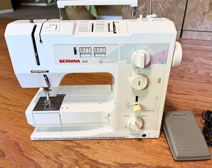 Bernina Model 1031 Sewing Machine - Etsy