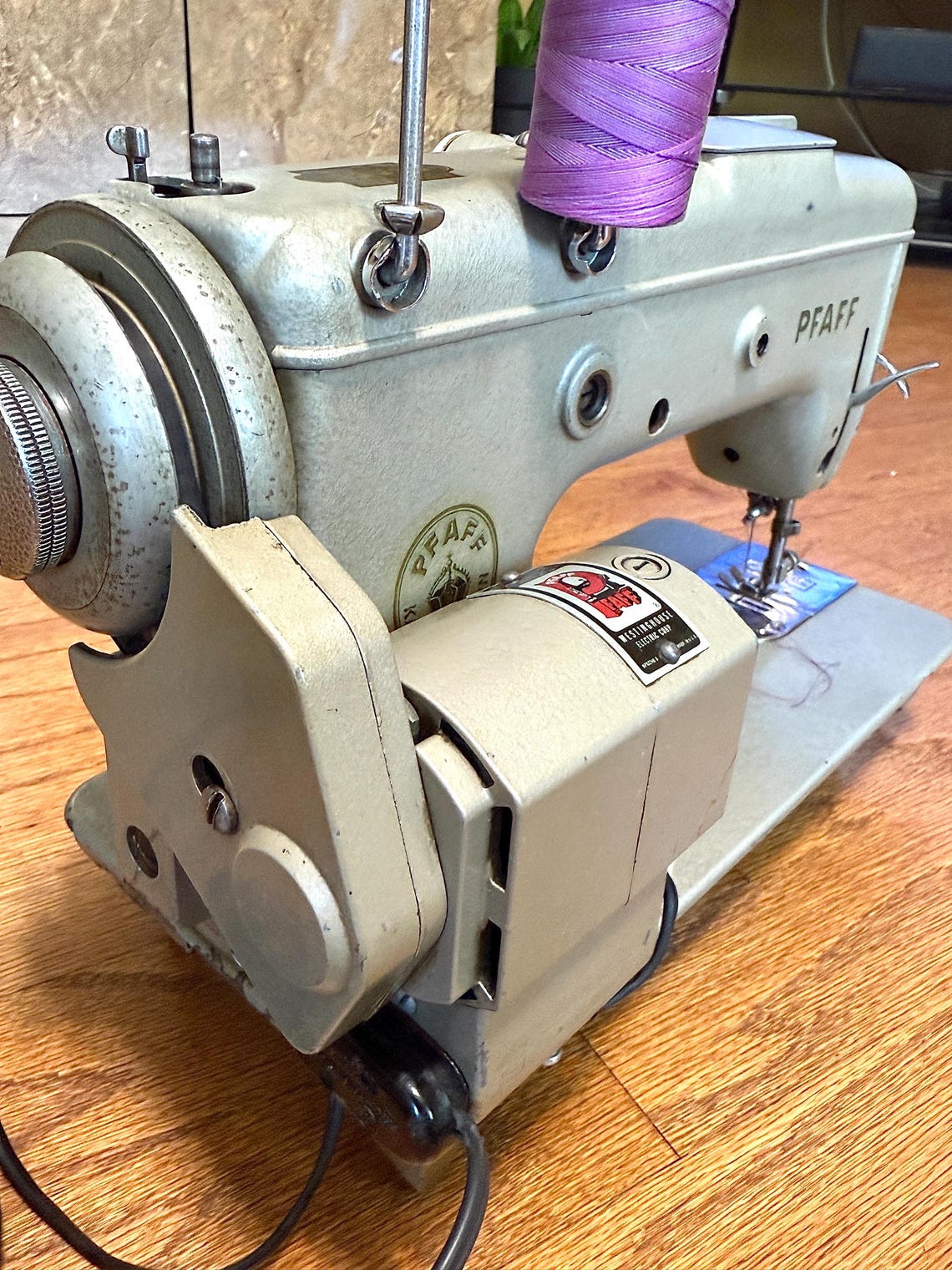 Vintage PFAFF Model 230 Sewing Machine - Etsy