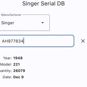 Vintage 1948 Singer Featherweight Sewing Machine in Good Working ...